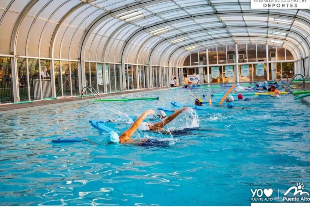 Se abren nuevos cupos para cursos de natación en la piscina temperada ...